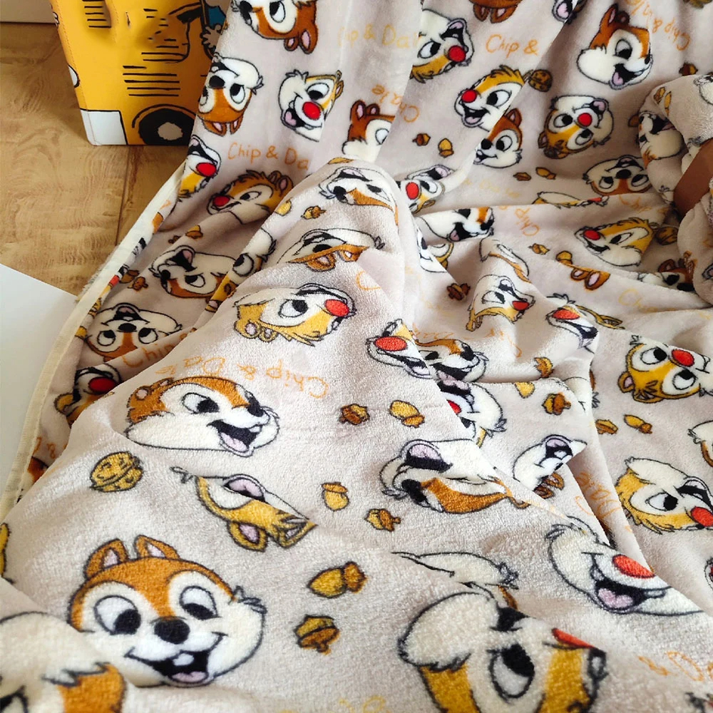 Plaid Disney avec motifs de Tic et Tac - Univers Collection